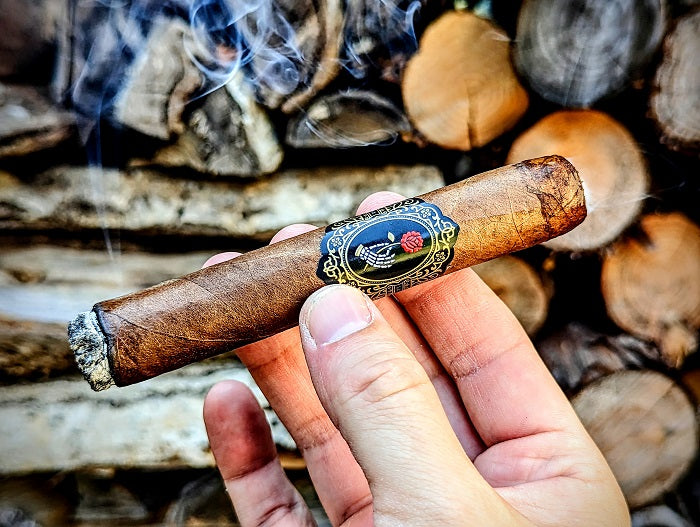 Dapper Cigar Co. "La Madrina" Review: Five Tobacco Strains One Winner ...